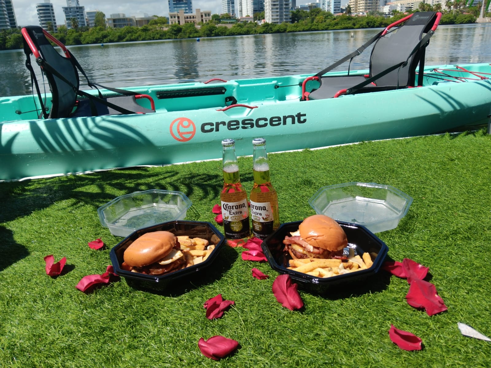 Floating Burger Experience | Search Scuba